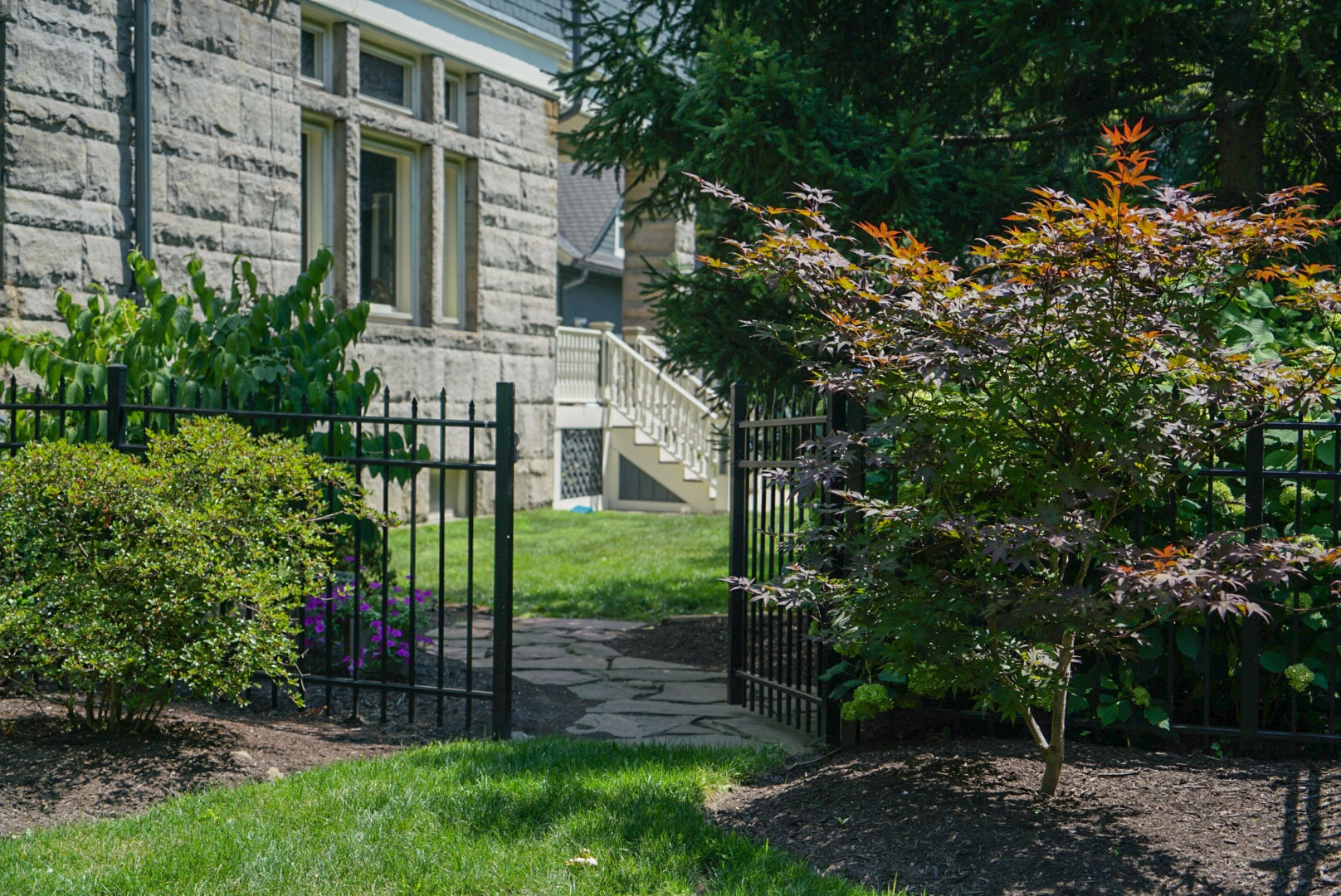 Pittsburgh Landscaping | Sylvan Gardens Landscape Contractors